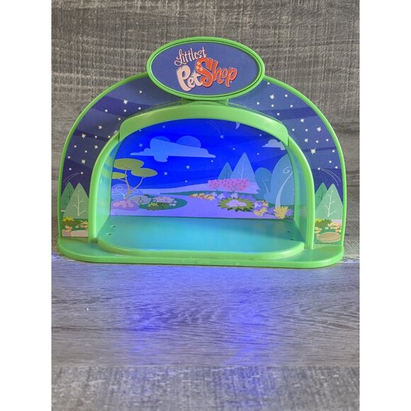 Littlest Pet Shop | Toys | 207 Littlest Pet Shop Light Up Diorama Cozy ...